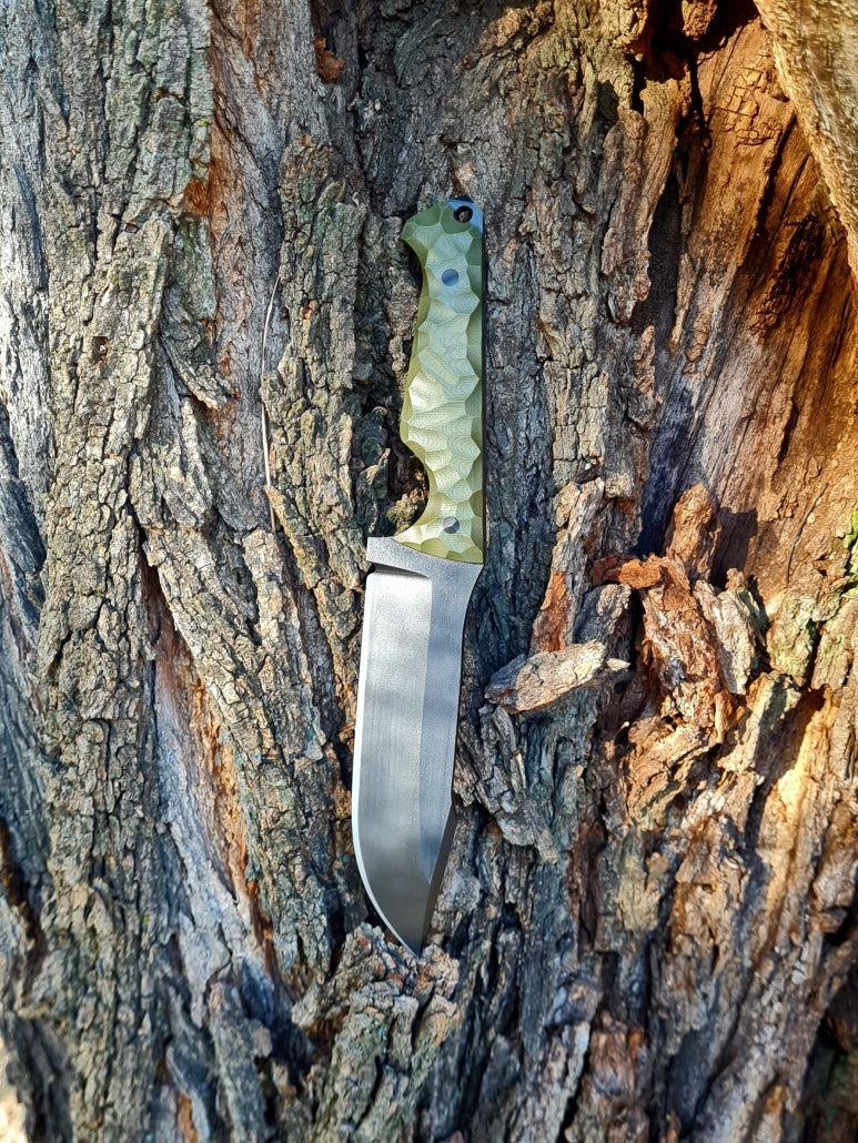 The Operator – Dark Continent Knives